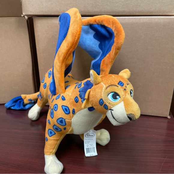 Disney | Toys | Disney Skylar Jaquin Plush Elena Of Avalor Jaguar ...